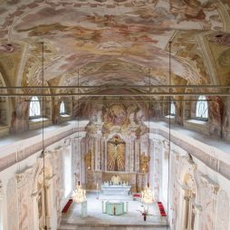 Kloster Wernberg: Vom Brennnesselschloss zum Kraftort - Urlaubstipps